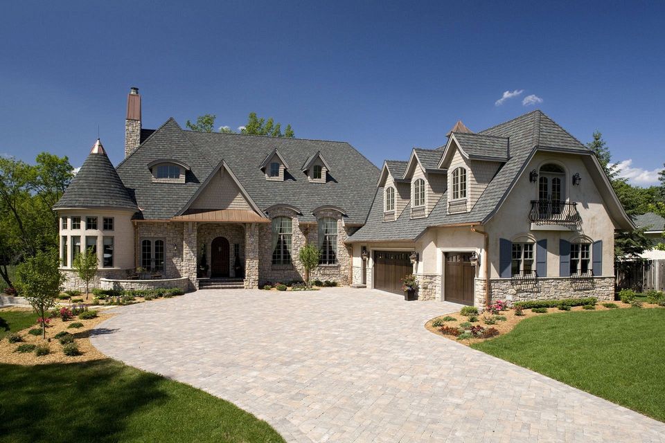 Dusk’s Fracture - Chapter 1 ~ Waiting to Escape | Scribble Hub